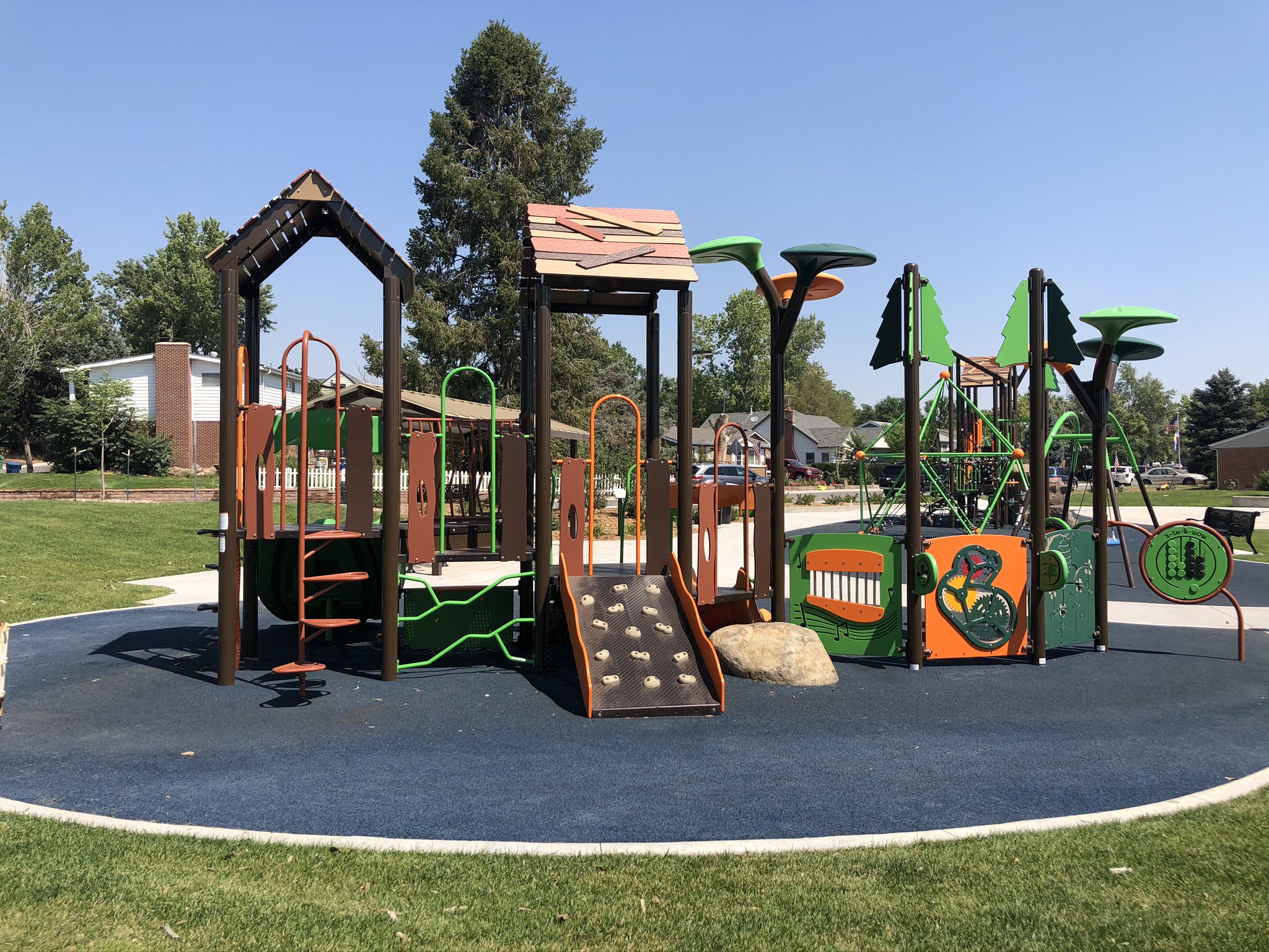 Playground & Site Equipment | Shade Structures | Bleachers